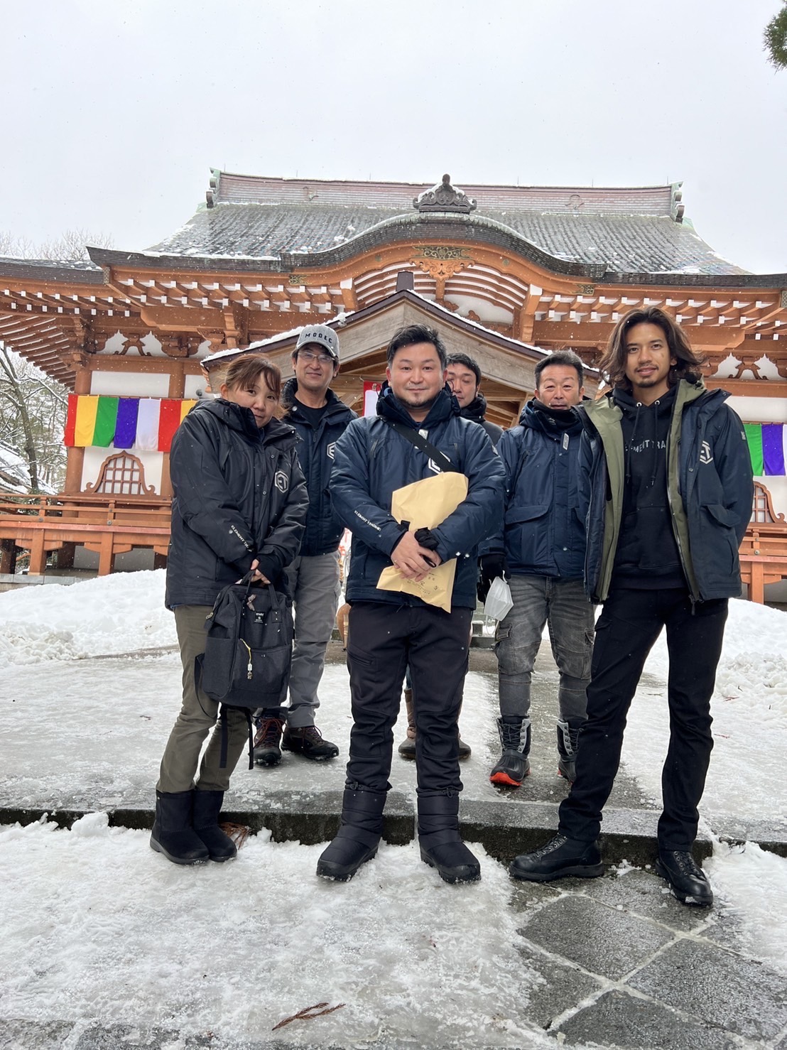 株式会社エレメントトレーディング｜自動車の販売・輸出・メンテナンスなどを行う車の総合商社